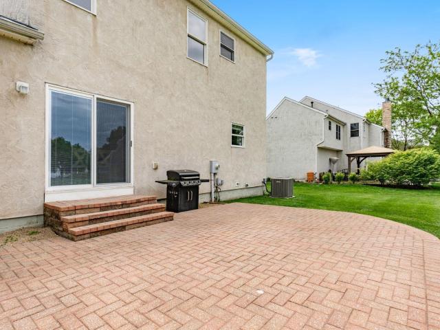 6176 Pollard Place Drive
