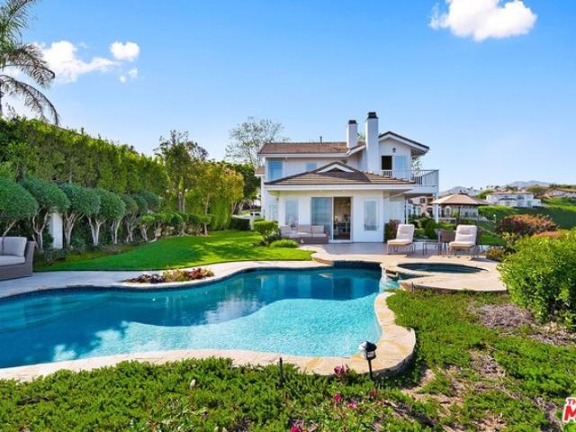 6178 Galahad Rd, Malibu, CA 90265