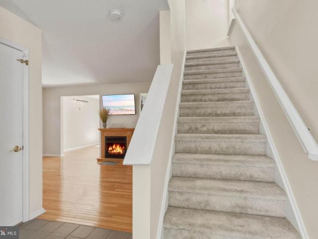 6179 Towhee Lane