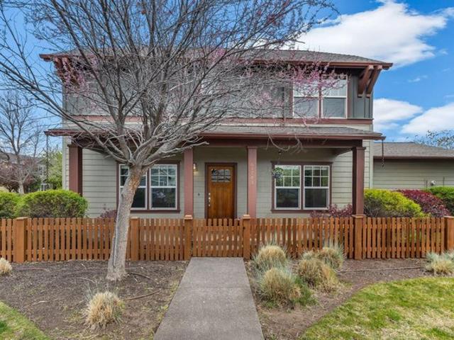 61703 Tulip Way, Bend, OR 97702