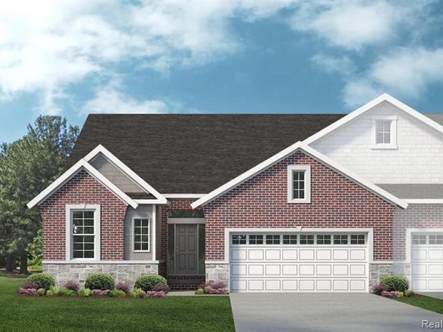 61707 Empire Rd, Lyon Township, MI 48178