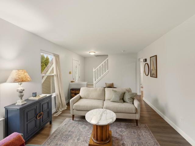 6171 Robin Dr