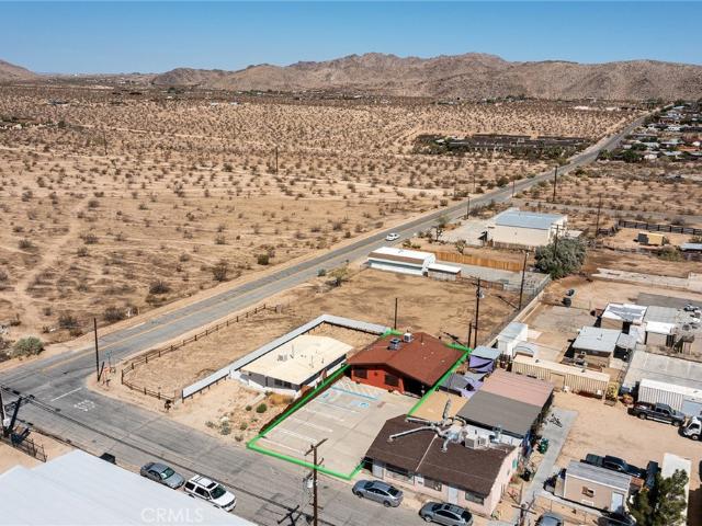 61720 Commercial Street