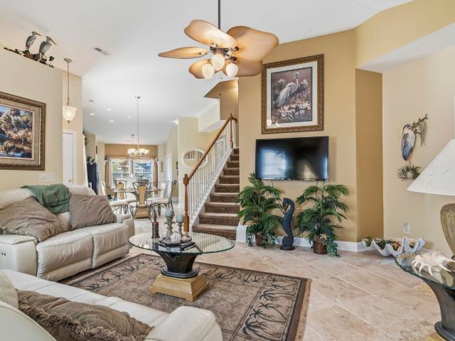 6172 Catalina Dr. 616H