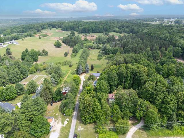 6173 Brackett Road