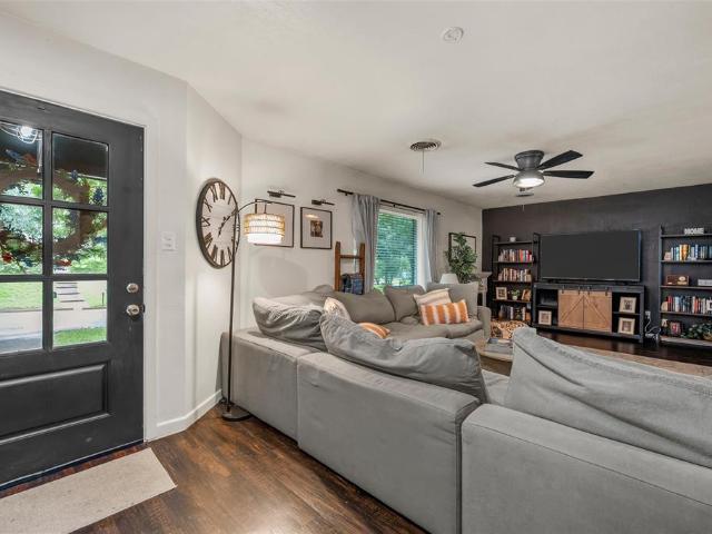 617 Cardinal Drive