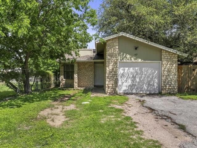 617 Aspen Ln, Cottonwood Shores, TX 78657