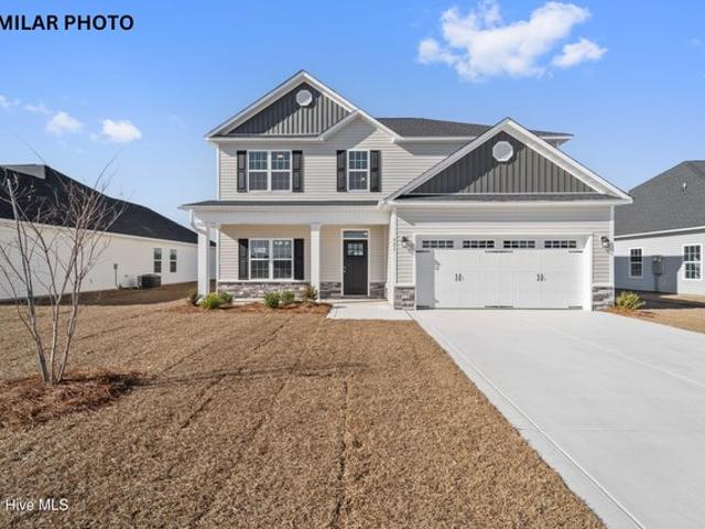 617 Barlowe Ln, Jacksonville, NC 28546