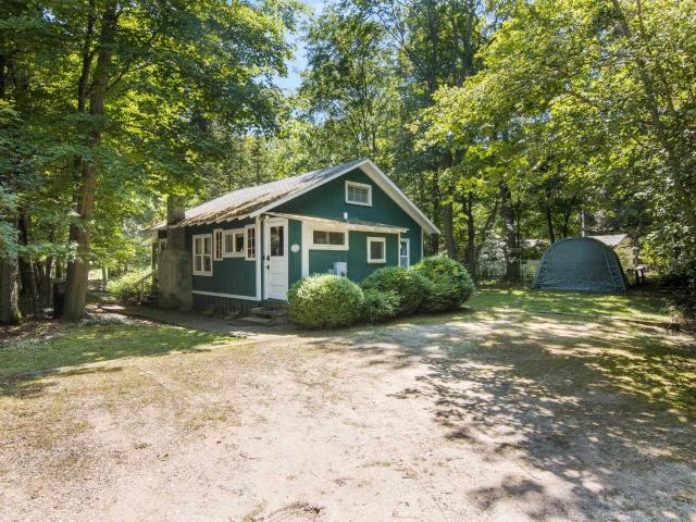 617 Birchwood Terrace