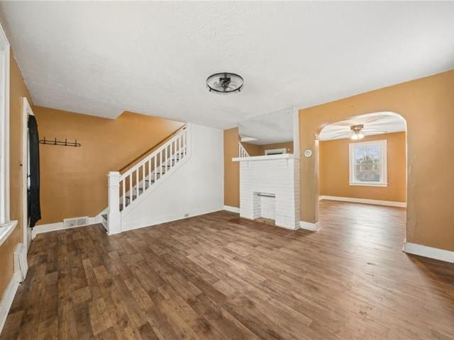 617 Danbury St, Pittsburgh, PA