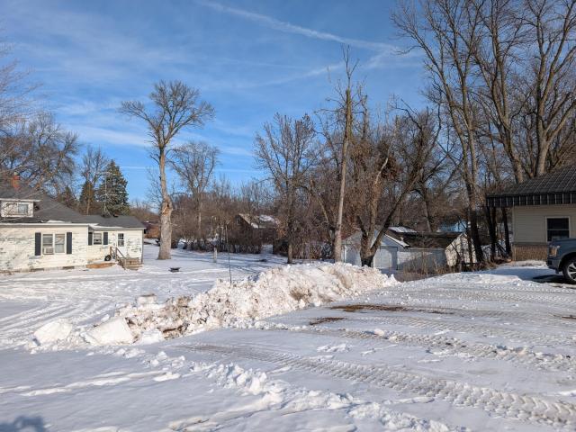617 E Highway 12