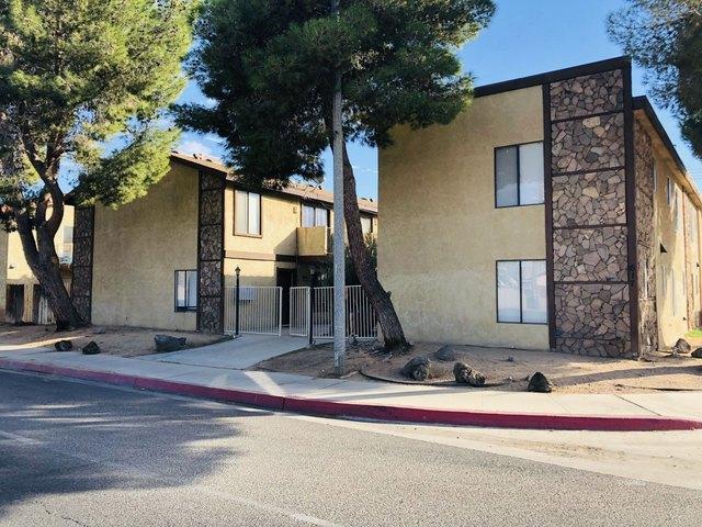 617 E Ridgecrest Blvd, Ridgecrest, CA 93555