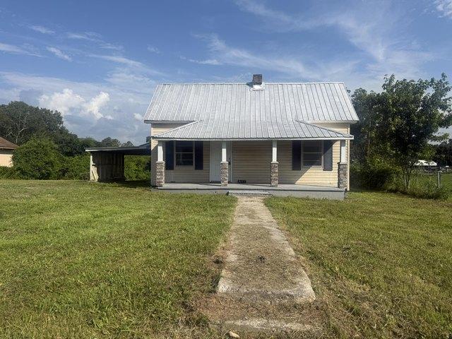 617 Ehrich Ave, Bridgeport, AL 35740