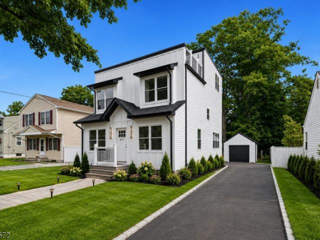 617 Fairview Ave