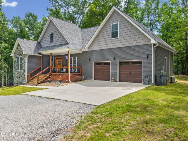 617 Icy Cove Tr