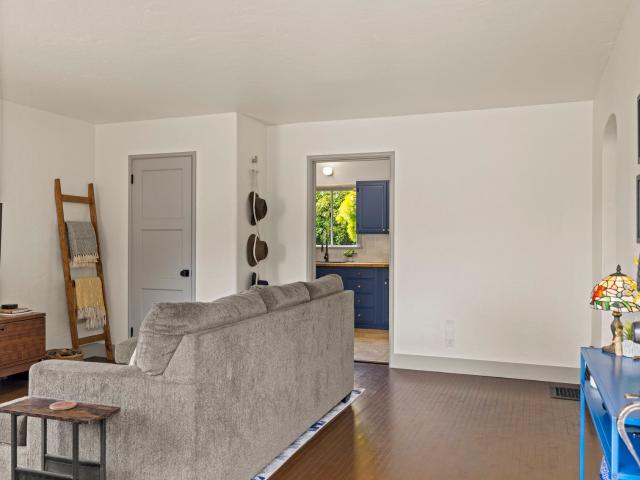 617 Lopez Avenue, Seaside, US, CA
