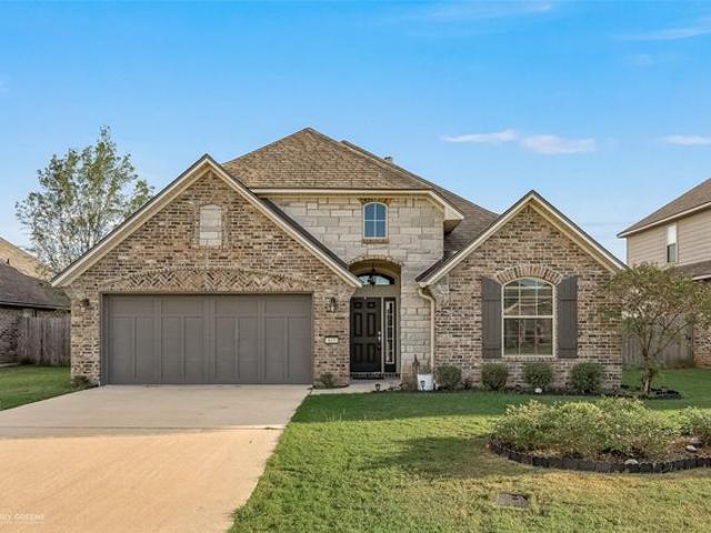 617 Labarre Ln, Bossier City, LA 71111