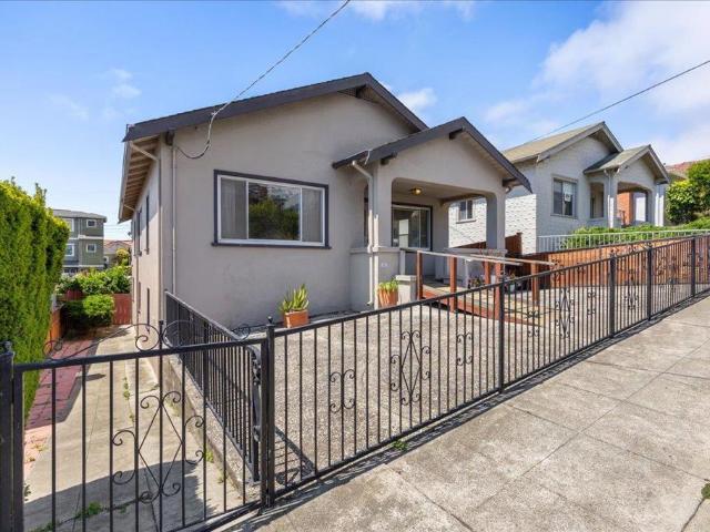 617 Miller Avenue