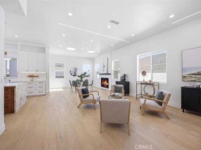 617 N Irena Ave Unit B, Redondo Beach, CA 90277