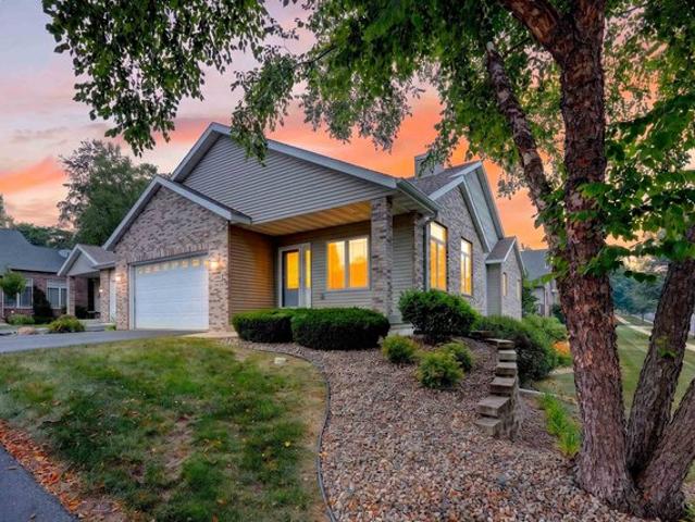 617 Nightingale Ln Unit 617, Cottage Grove, WI 53527