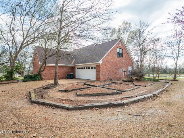 617 S Wedgewood Road