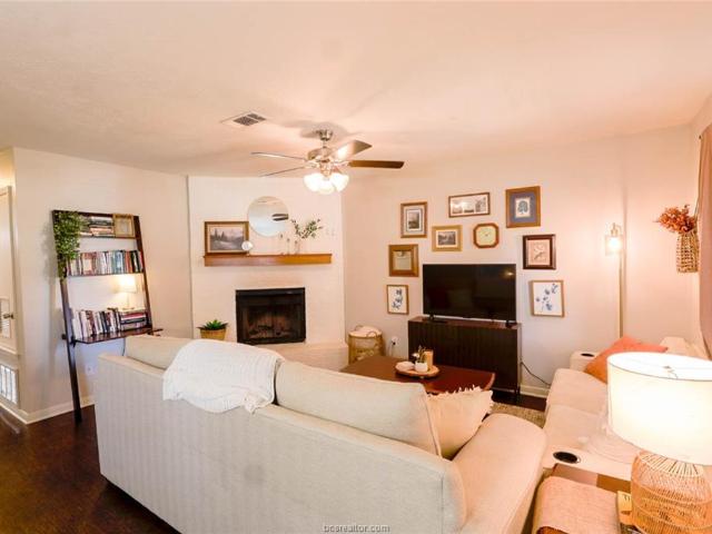 617 San Benito Court