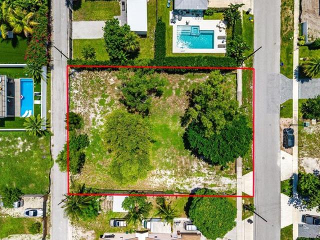 617 SE 2nd Ave, Delray Beach, FL 33483