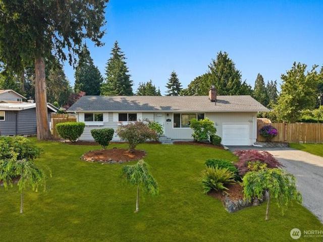 617 SW 299th St, Federal Way, WA 98023