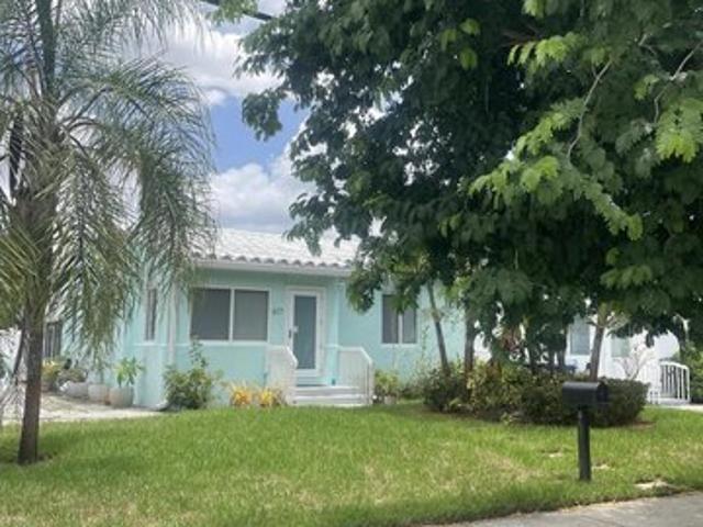 617 SW 9th St, Fort Lauderdale, FL 33315