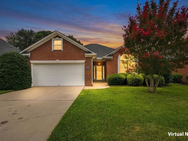 617 Park Place Dr, Elgin, SC 29045