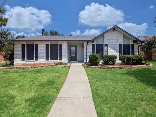 617 Prairie Ln, Mesquite, TX 75150