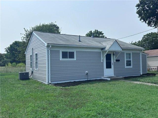 617 Renn Rd, Hampton, VA 23663