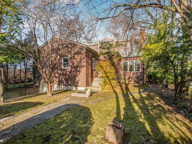 617 W 227th St, Bronx, NY 10463