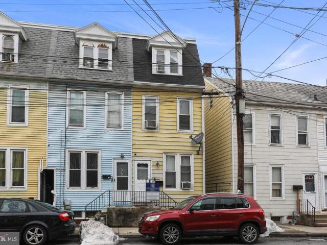 617 W College Avenue