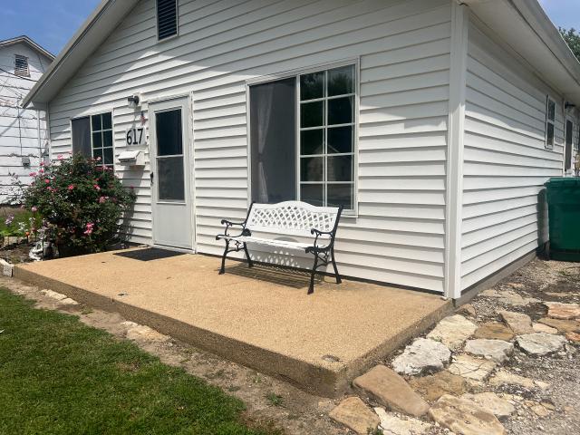 617 W Frisco Street