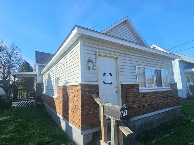 617 W Memorial Drive