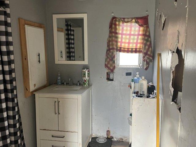 617 Walk Log Branch Rd, Beattyville, KY 41311