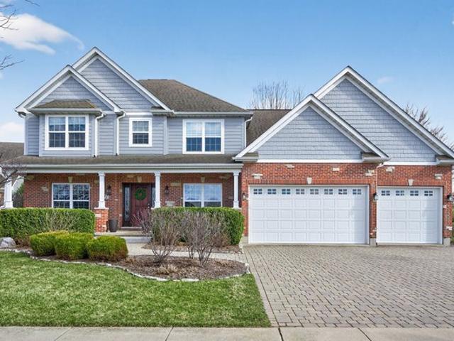 617 Whirlaway Dr, Genoa, IL 60135