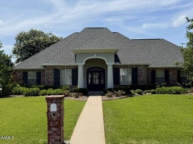 617 Terrell Ct, New Iberia, LA 70563