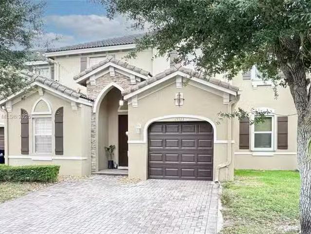 61854110 15323 Sw 9th Way