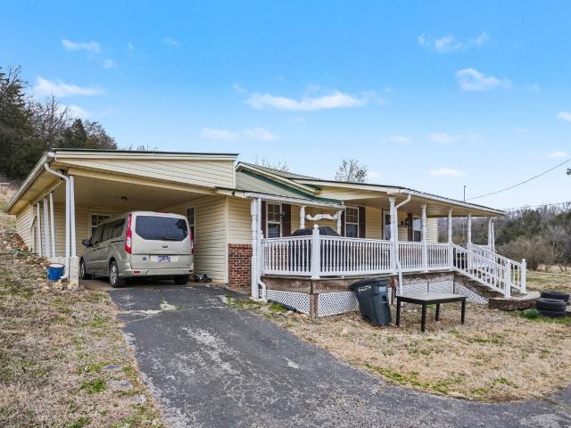 6185 Old Highway 31 E, Bethpage, TN 37022 | Compass