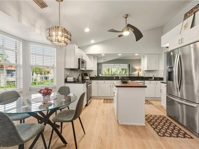 6185 Reserve Cir Apt 1403, Naples, FL 34119