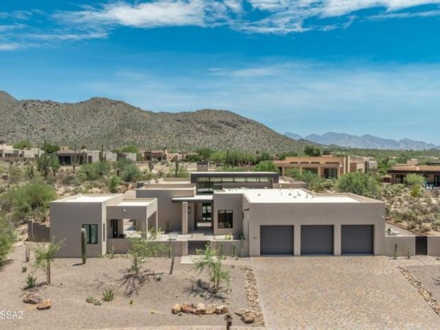 6186 W Seven Saguaros Cir, Marana, AZ 85658