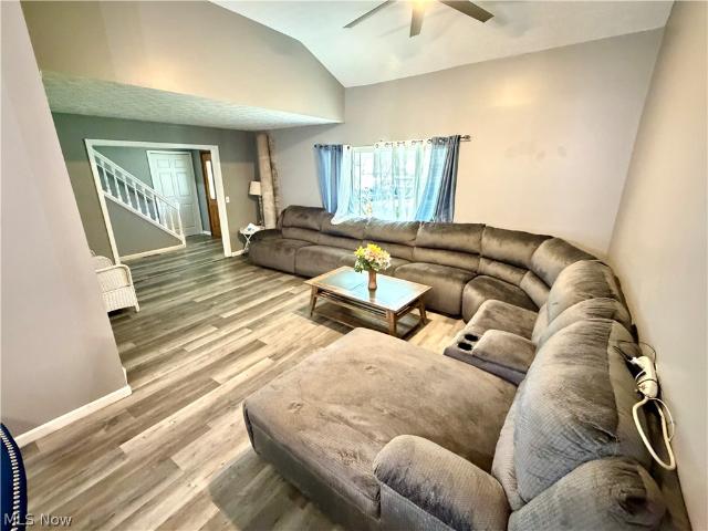 6186 Wild Oak Drive