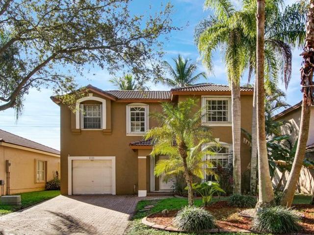 6188 NW 40th St, Coral Springs, FL 33067