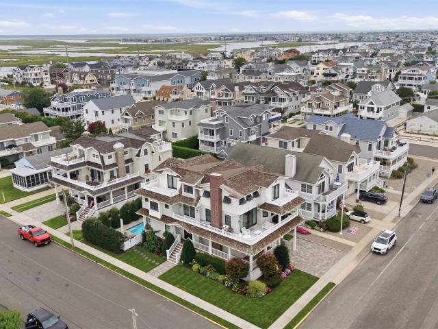 6188 Dune Drive