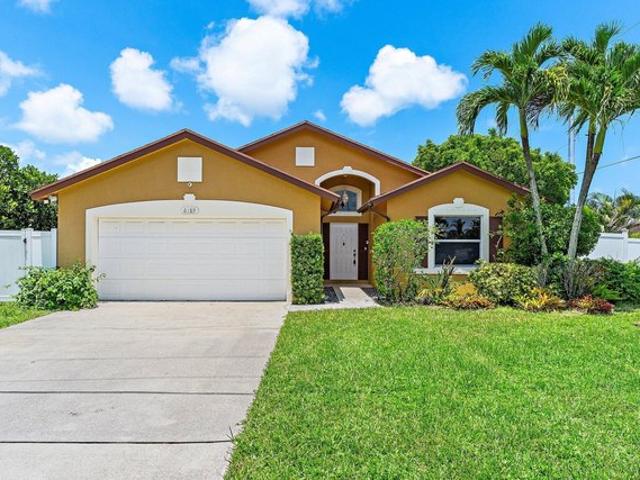 6189 Adams St, Jupiter, FL 33458