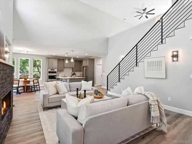 6181 S Spotswood St, Littleton, CO 80120