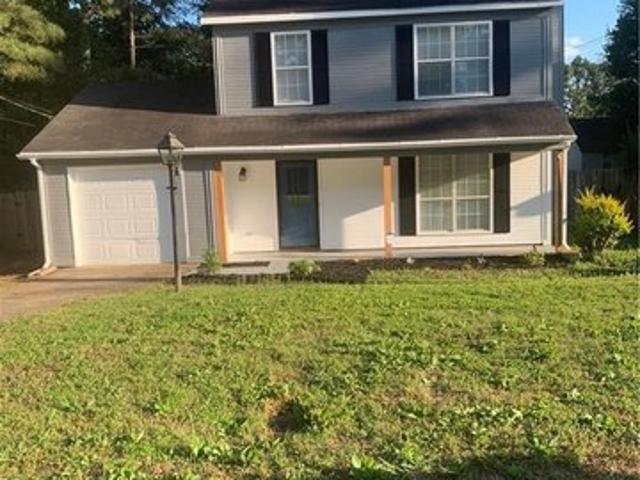 6182 Saint Charles Ct, Lithonia, GA 30058
