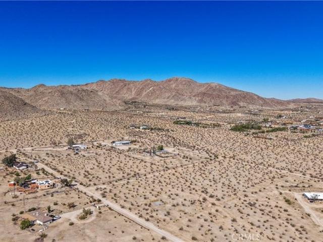 61830 Highland Dr, Joshua Tree, CA 92252